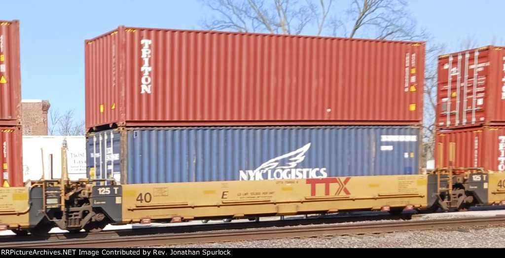 DTTX 759950E and two containers